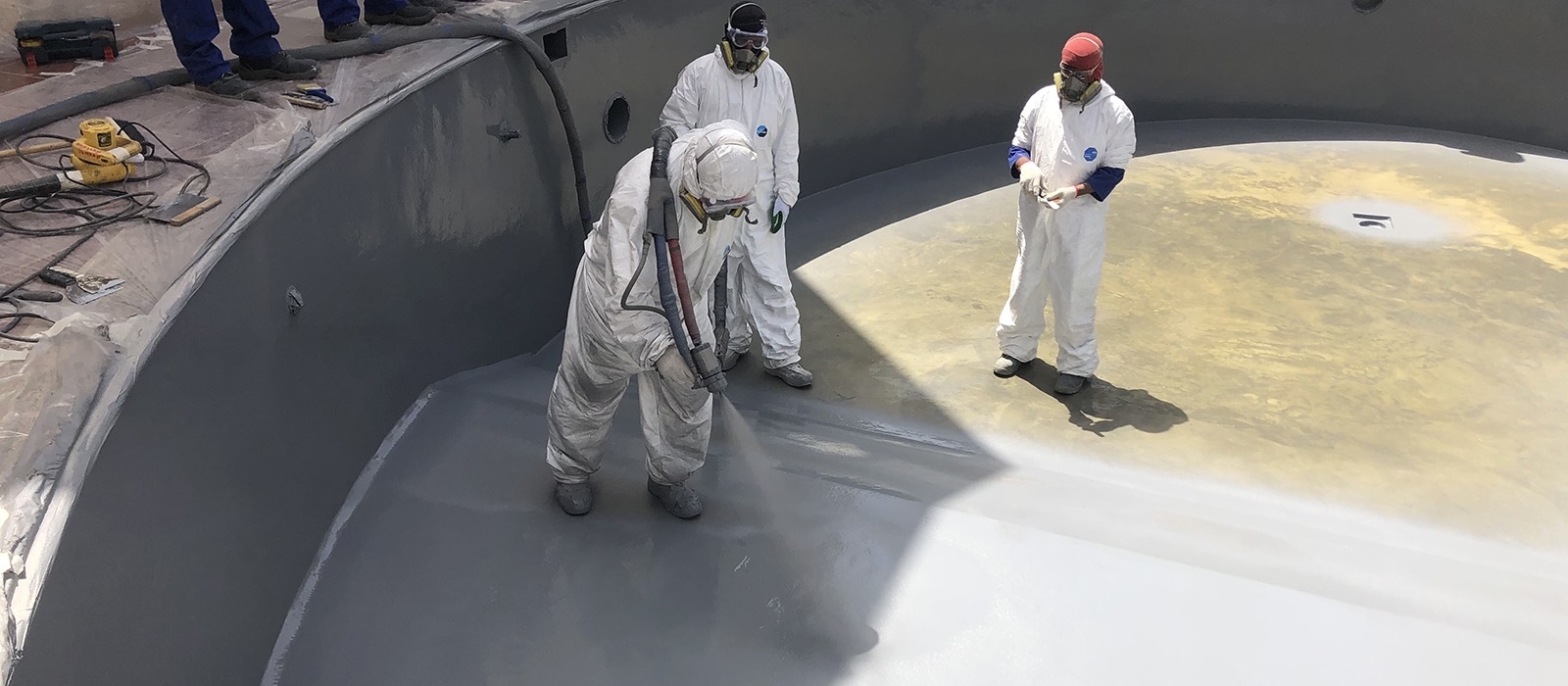 Polyurea Sprayer Selection, Guns and Accessories