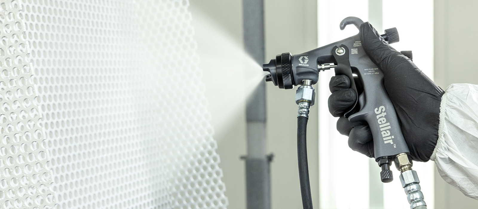 Spray Guns & Applicators for Manufacturing